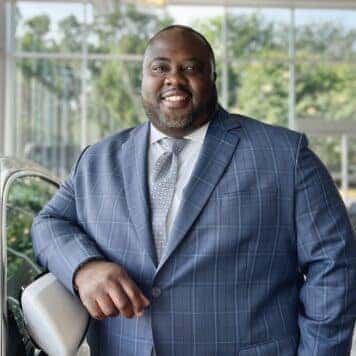 Meet Our Staff | Mercedes-Benz of Chantilly