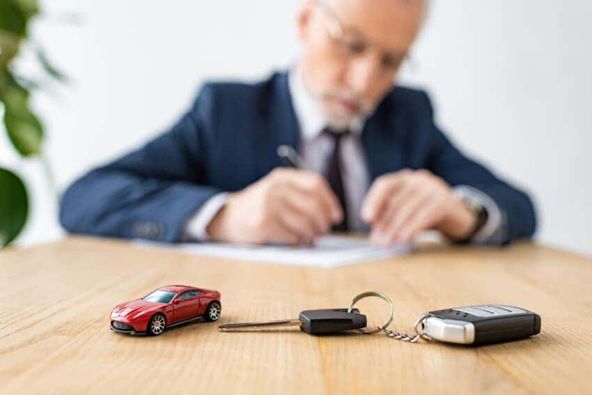 How to Sell a Car at a Dealership | Mercedes-Benz of San Antonio