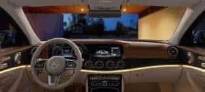 What is Mercedes-Benz DISTRONIC PLUS®? | Mercedes-Benz of Warwick