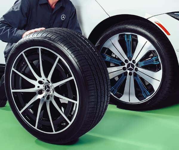 Service Tips - Tires | Mercedes-Benz Winnipeg