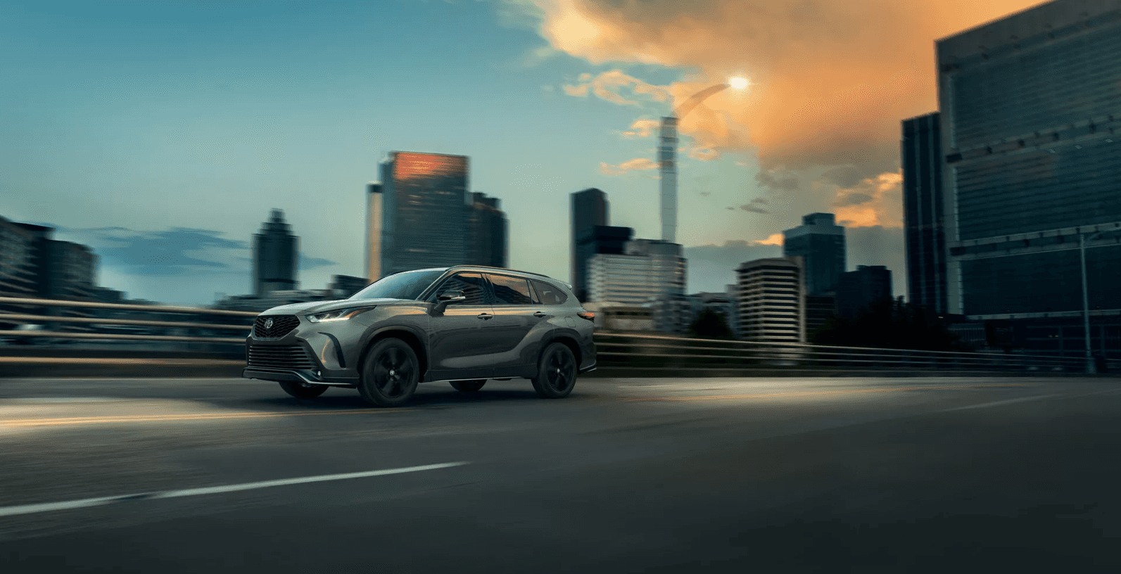 Toyota Highlander Hybrid 25th Anniversary Edition | Toyota